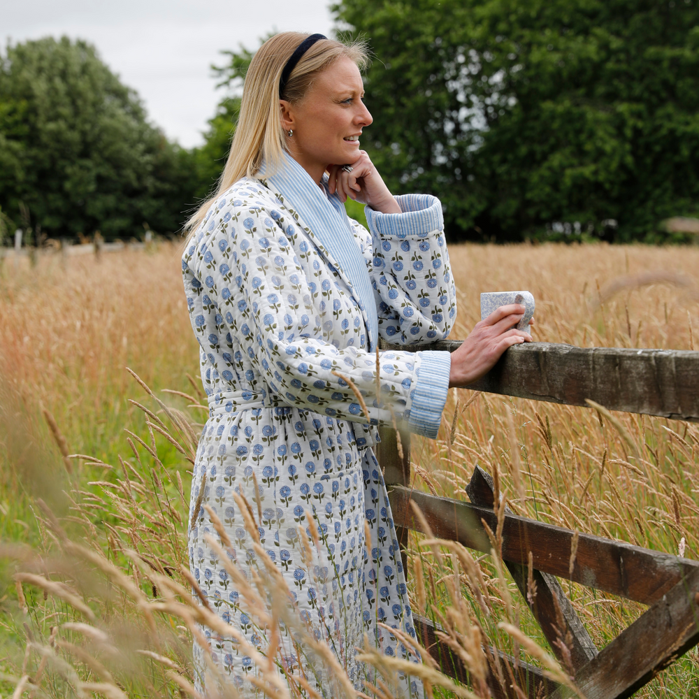 Adult Blue Daisy Dressing Gown